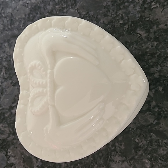 Accessories | Claddagh Irish Design Trinket Box | Poshmark